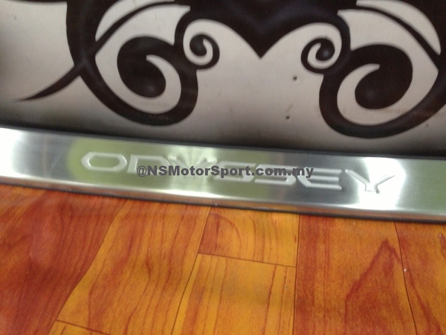 ODYSSEY RB3 RB4 REAR BUMPER STEP CHROME-P1392303 - NS Motorsport