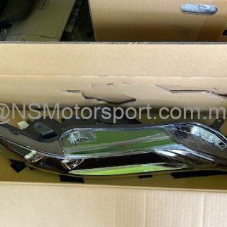 TOYOTA HARRIER ZSU60 HEAD LAMP ORIGINAL- P1223938 - NS Motorsport